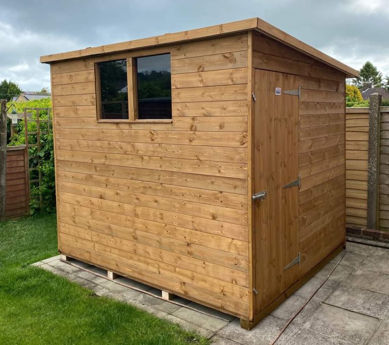 THE DELUXE SHED – Beaminster Sheds